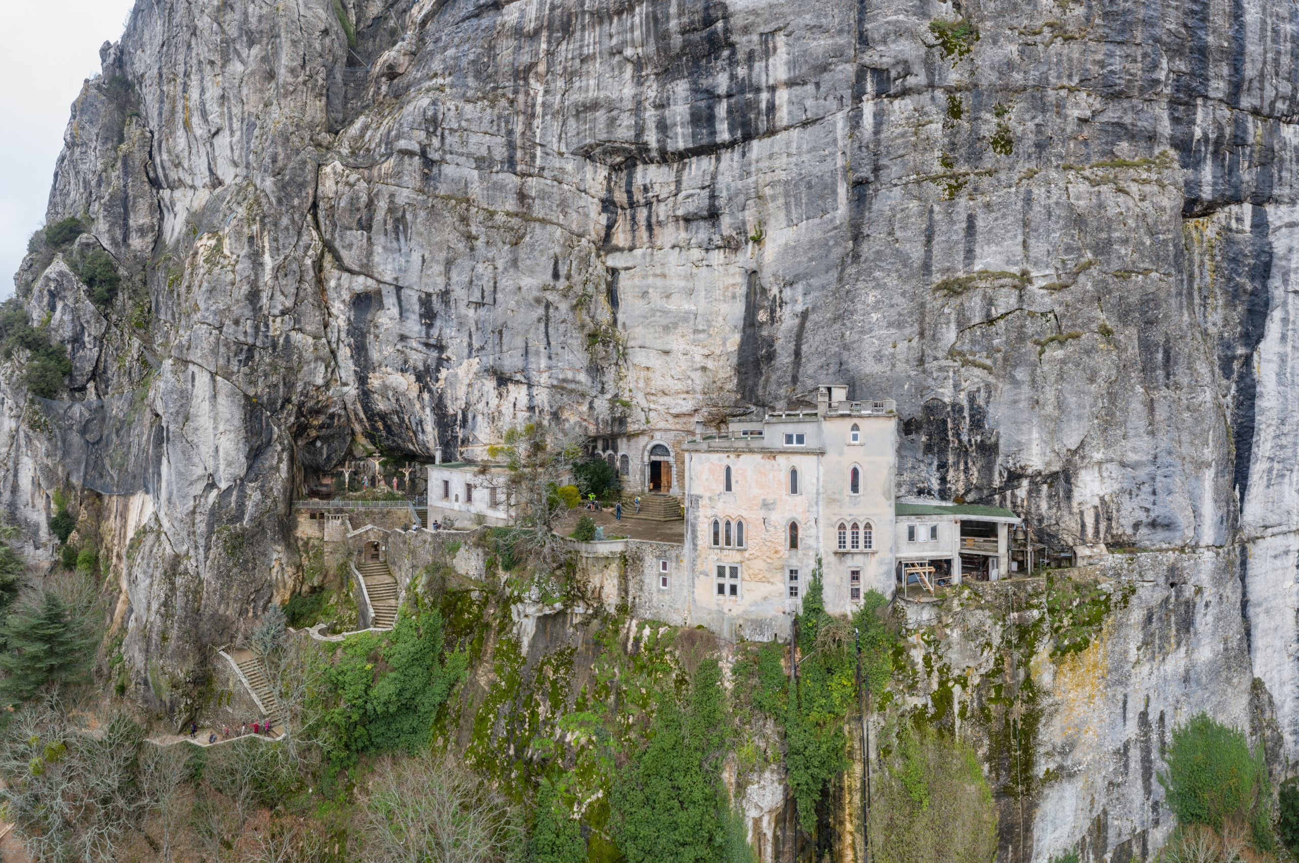 The Way of Mary Magdalene: Legend and Pilgrimage in Provence - Pilgrimaps