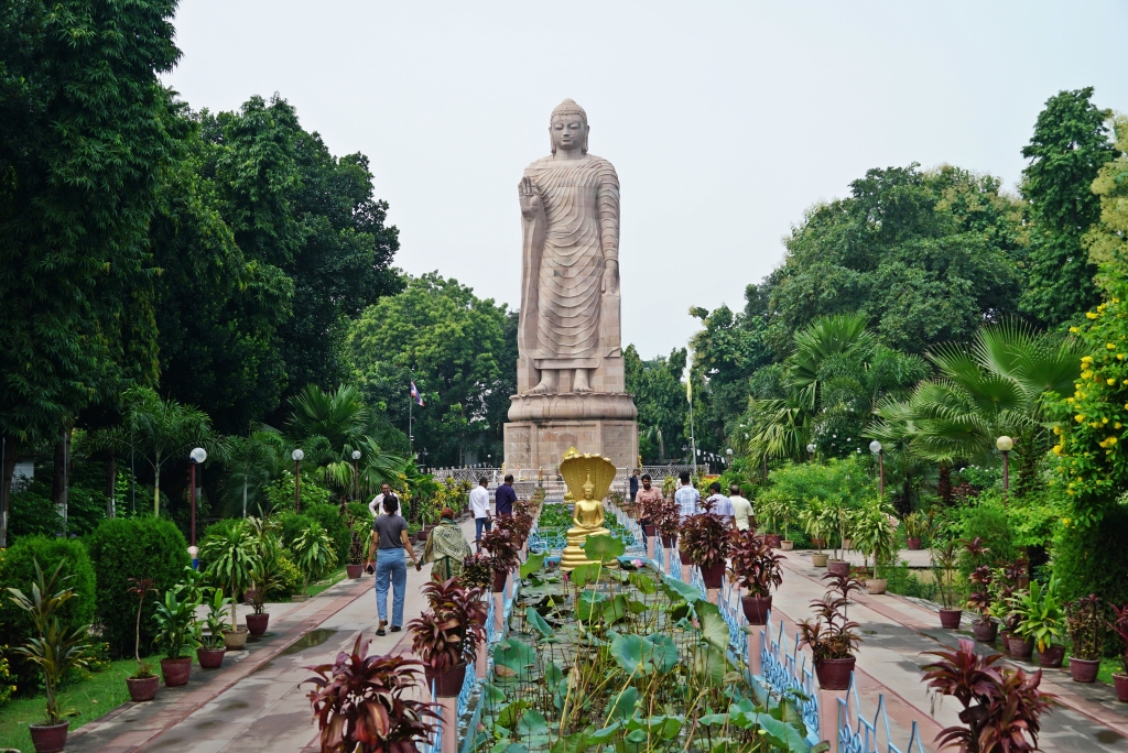 The Turning of the Wheel: Sarnath and the Buddha’s First Sermon ...